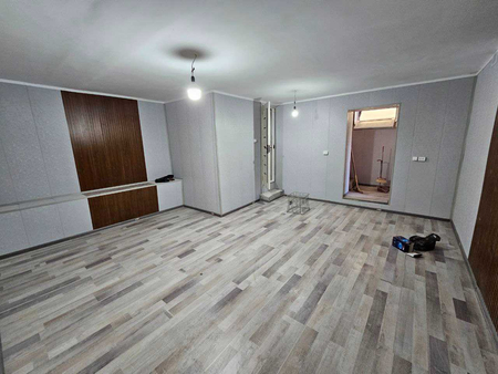 2 xonali qilingan 30m² 1-qavat sotiladi.