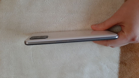 Продам SAMSUNG A51 смартфон