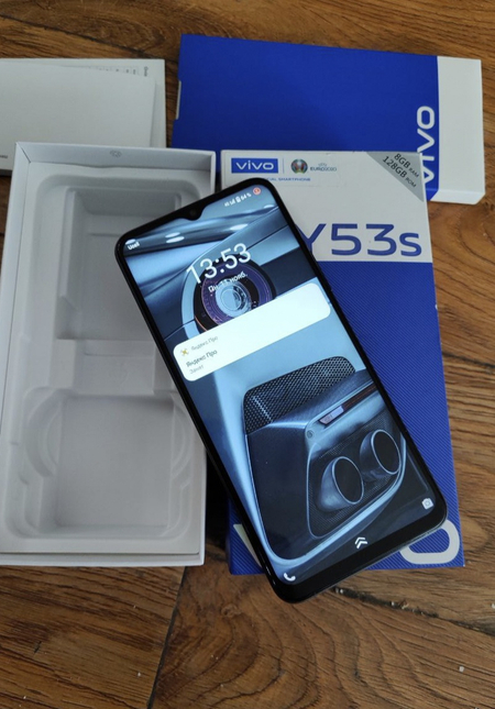 Vivo Y 53 S 12/128 gb kar dok