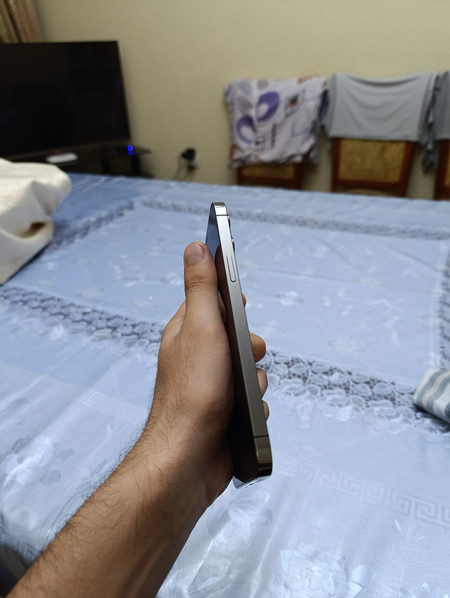 iphone 12 pro max 85%