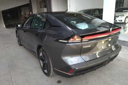 Changan Shenlan SL03