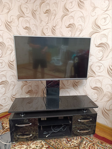 Срочно Продается телевизор LG