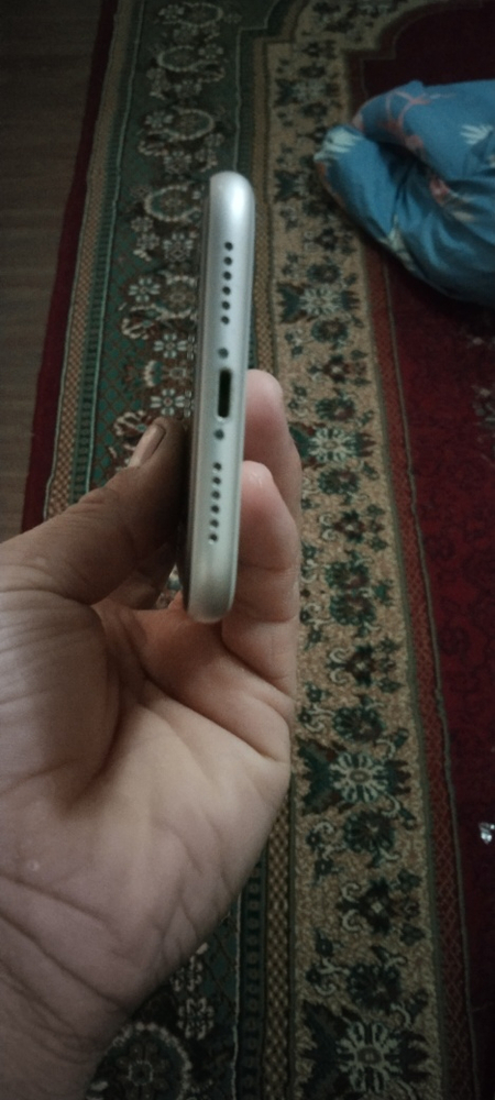 iPhone 11 hamnarsi radnoy