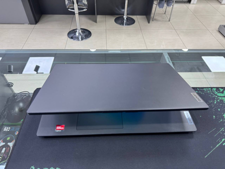 Lenovo V15 AMD Athlon Silver 7120 Ozu-8Gb DDR5 SSD-256Gb