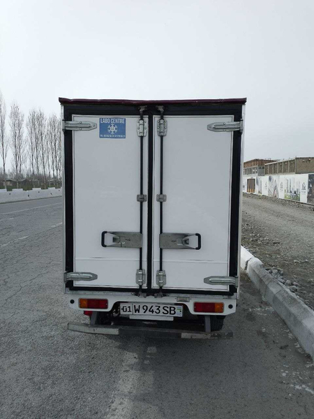 Chevrolet   Labo