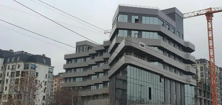 Сдаётся в аренду 7 980 м². коммерческое здание.