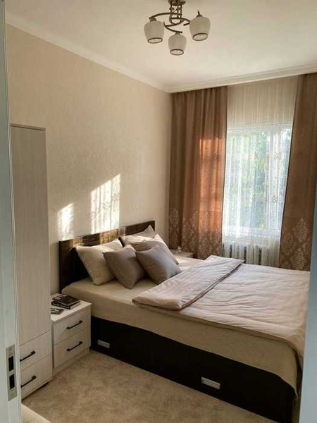 Юнусабад-2 • 2-комн • 60 м² • этаж 2/4 • [КР:033]