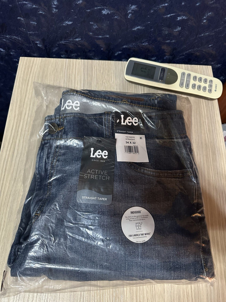 Джинсы Lee comfort motion 34/32