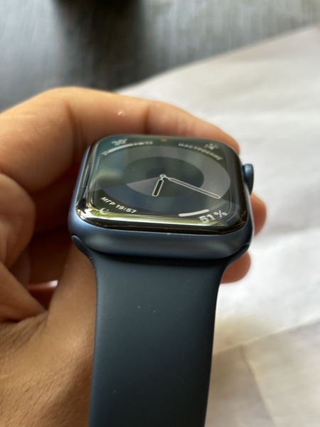 Продам свои Apple iWatch 7 45 мм