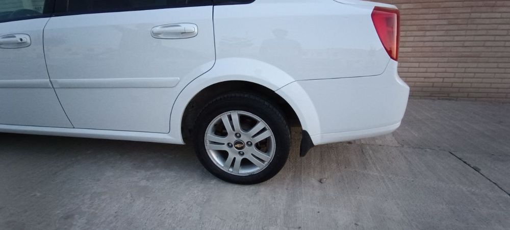 Срочно продаётся Lacetti 1.8 + Metan Выкуп на 1 год