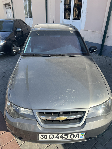 Nexia 2 luks xolati zur