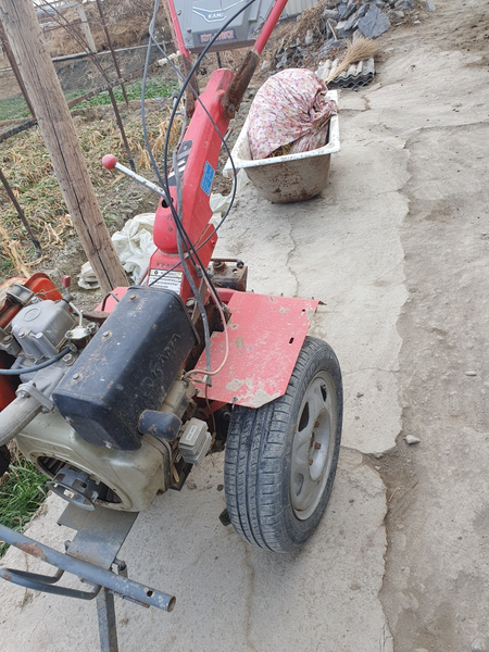 Traktor pritsep bn