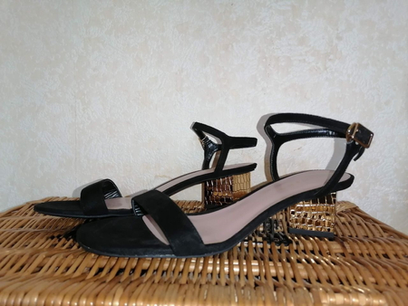 Новые Босоножки Charles & Keith