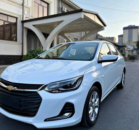 Chevrolet Onix Premier
