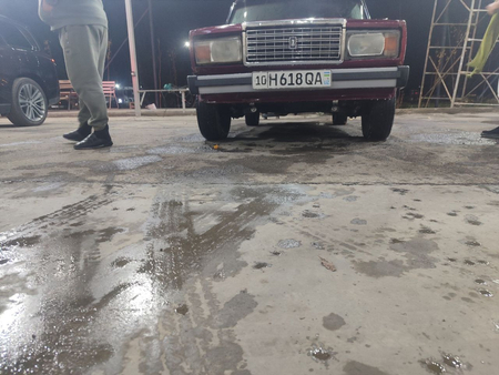 vaz 2105 sotiladi 1 800. ozro kami bor