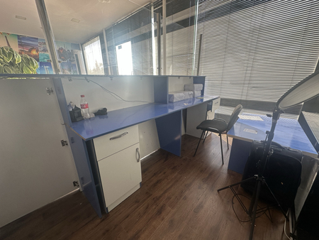 Office  mebel sotiladi