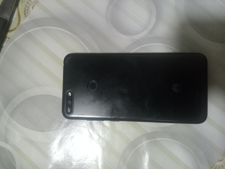 Telefon sotiladi huawei