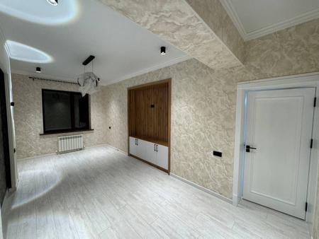 Продаётся 2х переделанная в 3х квартира. Юнусабад. 14-квартал.