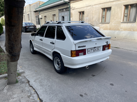 Lada 2114 metan gaz sotiladi  2012yil