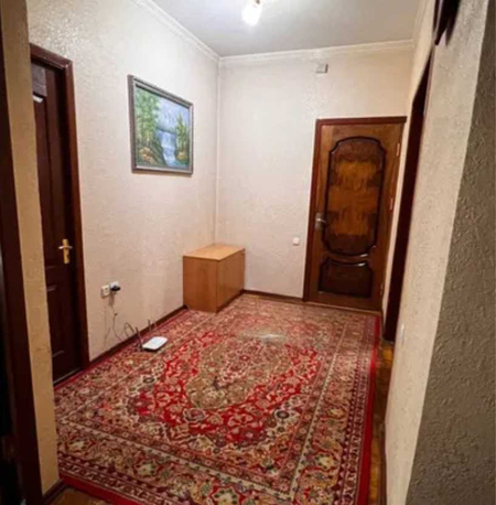 谷 130587 谷 Sergeli 3 mavzeda kvartira sotiladi 4/2/5 91 м²
