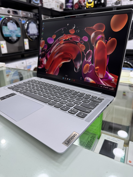 Продам Lenovo i5 ideaPad 249$