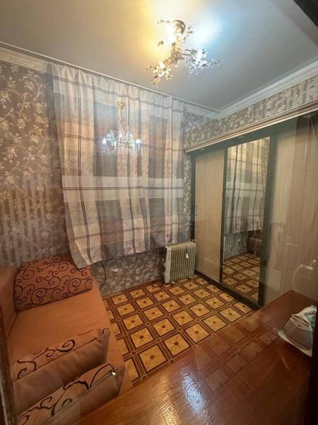 Сдается 1в2 х комнатная Метро Ойбек коммунальные оплата внутри