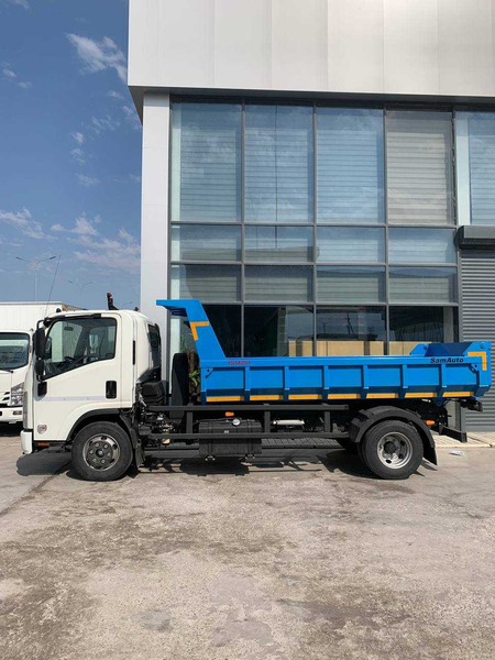 ISUZU NPR 82 L  (Самосвал)