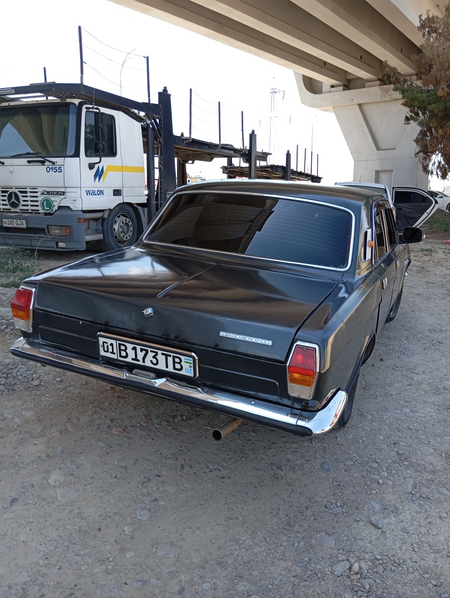 Gaz 2410 voʻlga 1986-yil moshina