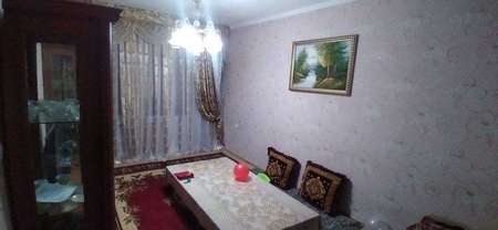 СРОЧНО !! Продается квартира в Яшнабаде 2/1/5 ( 60 кв/м ) Авиасозлар 2