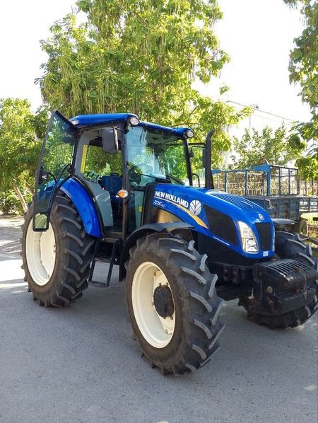 New holland TD5 110 (POL AFTAMAT) Sotiladi