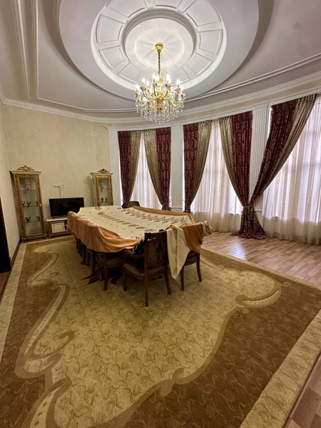 Сдаётся дом на Саломатина