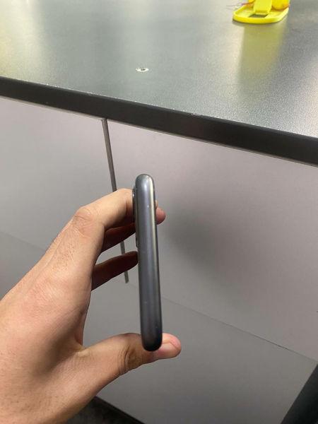 Iphone 11 pamit 128gb HN/A battare usiline