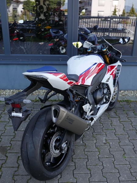 Спортбайк Honda CBR 1000 RR под заказ из Германии