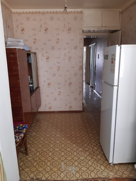 Ijaraga 3 xonali kvartira beriladi faqat oilaga Navoiy shahardan