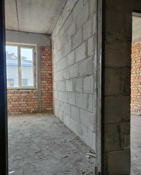 Новостройка коробка, кирпич 2/5/5 47 м² Яшнабад ор-р ЖК Баку