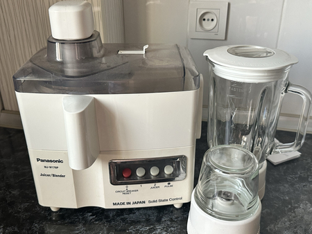 Panasonic модель MJ-W176P Juicer/Blender 3в1 соковожемалка блендер