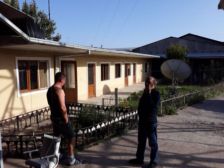 Продаётся в кибрае дом 4 сотки