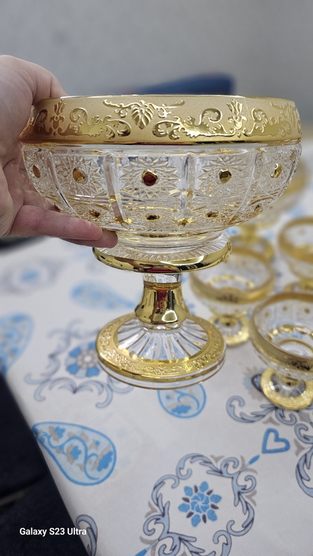 Чехия багема сотилади