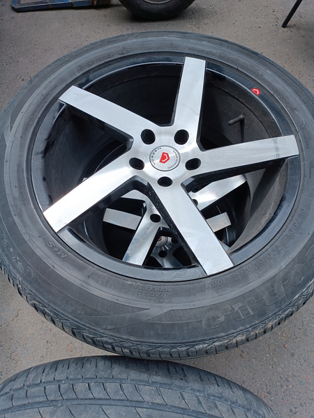 Vossen R 18 diska balon kaptivaga tuwadi 1 diska usti qrilgan