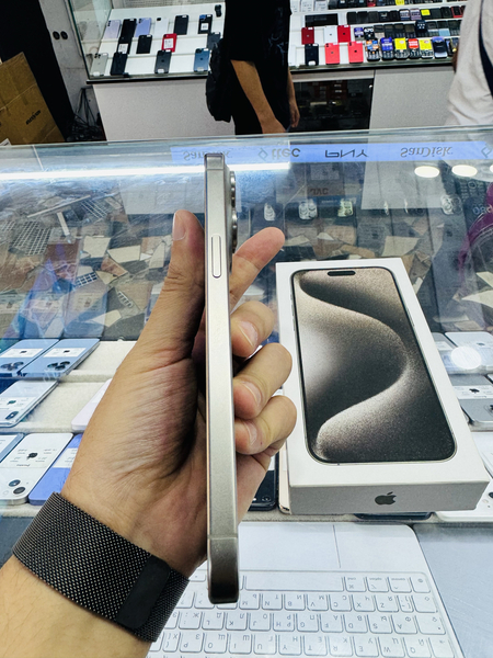 iPhone 15 Pro Max 512 gb natural