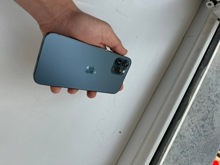 Iphone 12 pro 128 Srochna