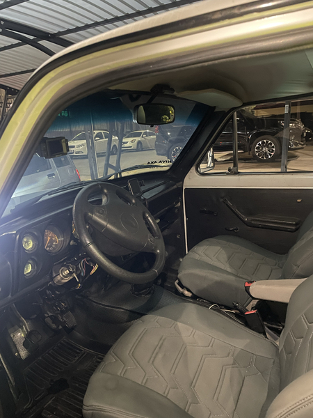 Lada Niva 1978 yil Bi led fara magicar 906 pult pioneer mginrafon kalo