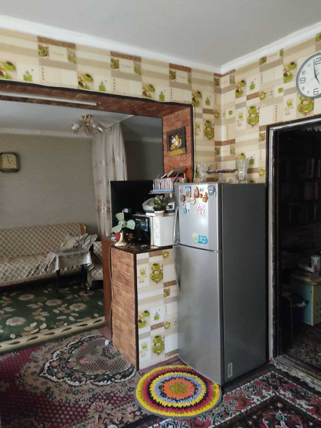 Продаю 1/1/4 кирпич, Мирзо-Улугекский р-он (Геофизика)  100м от дороги