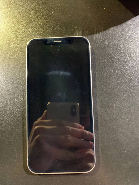 Iphone 12 pro white
