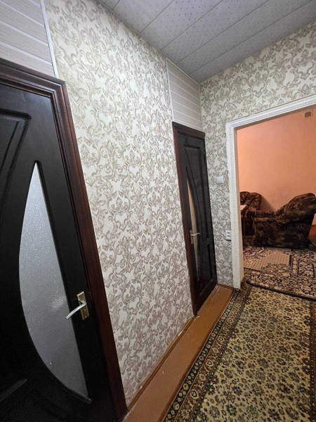Продаётся квартира Чиланзар 21 2х комнатная