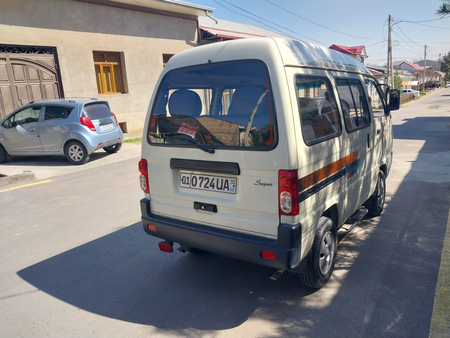 Damas deluxe rusumli mashina sotiladi