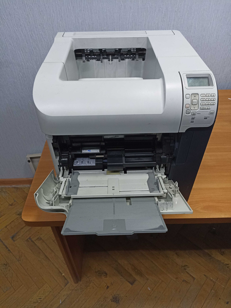 Продается Принтер hp 4515