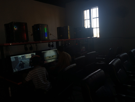 Kampiyuterlar sotiladi! Game club