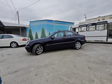 Mersedes Benz c200