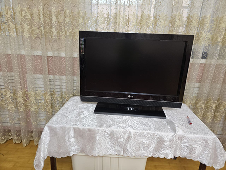 Продам телевизор lg